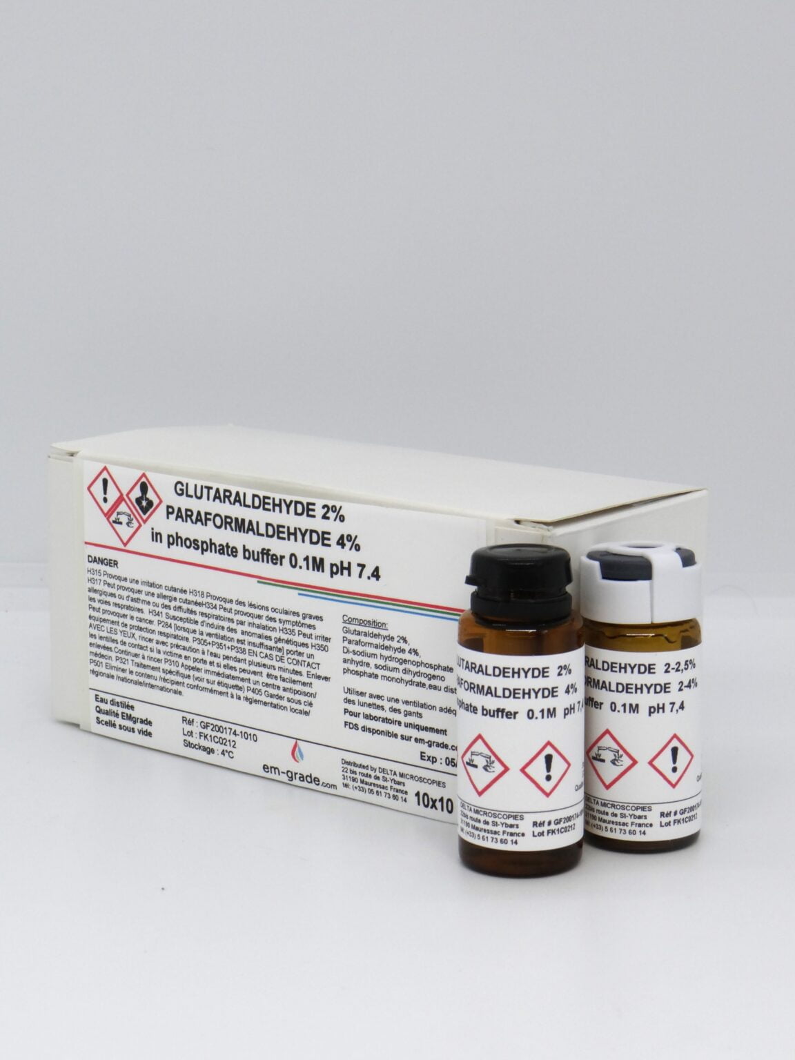 Paraformaldehyde (PFA) (2% - 4%), Glutaraldehyde (2% - 2,5%) in 0,1M ...
